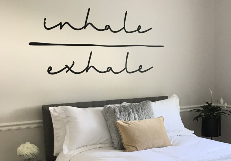 How To Apply Vinyl Decals Like A Pro In 9 Easy Steps