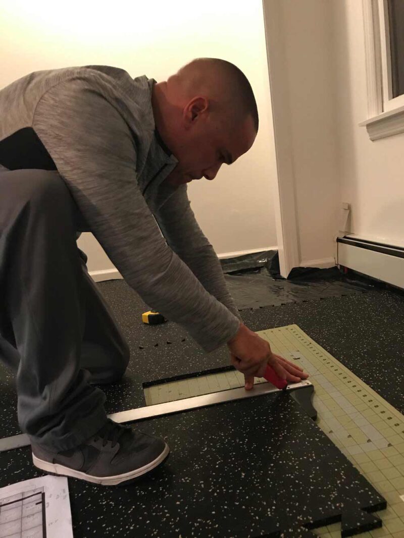 How to Install Rubber Gym Flooring (9 Simple DIY Steps)