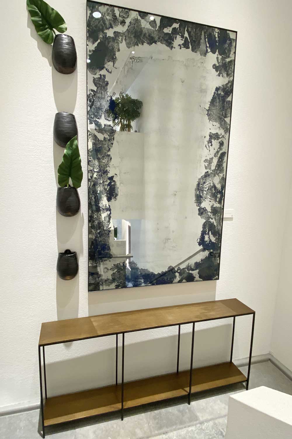 How To Choose A Console Table And Get A Luxe Look For Less